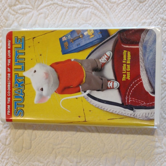 Columbia Pictures | Media | Stuart Little Vintage 200 Vhs Movie Tape ...